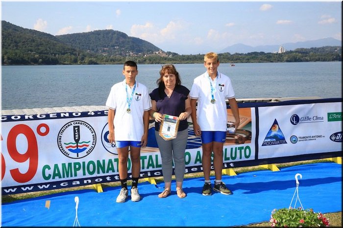 Un titolo ai campionati italiani per la Canottieri Caldè con Nicolò ...
