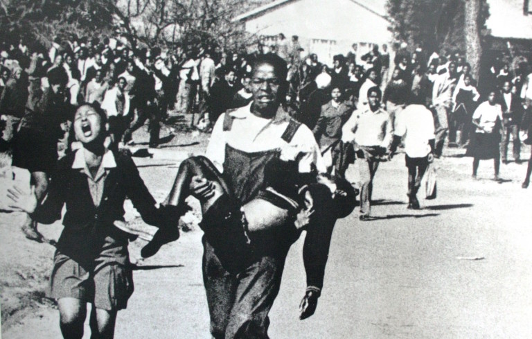 Sudafrica: 40 anni fa il massacro di Soweto, l'inizio della fine dell ...